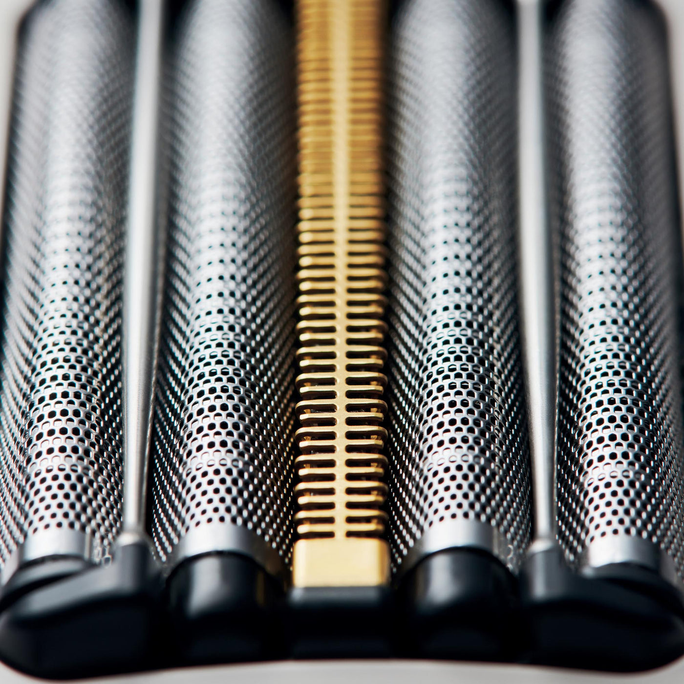 ARC5 PALM-Sized 5-Blade Electric Luxury Razor